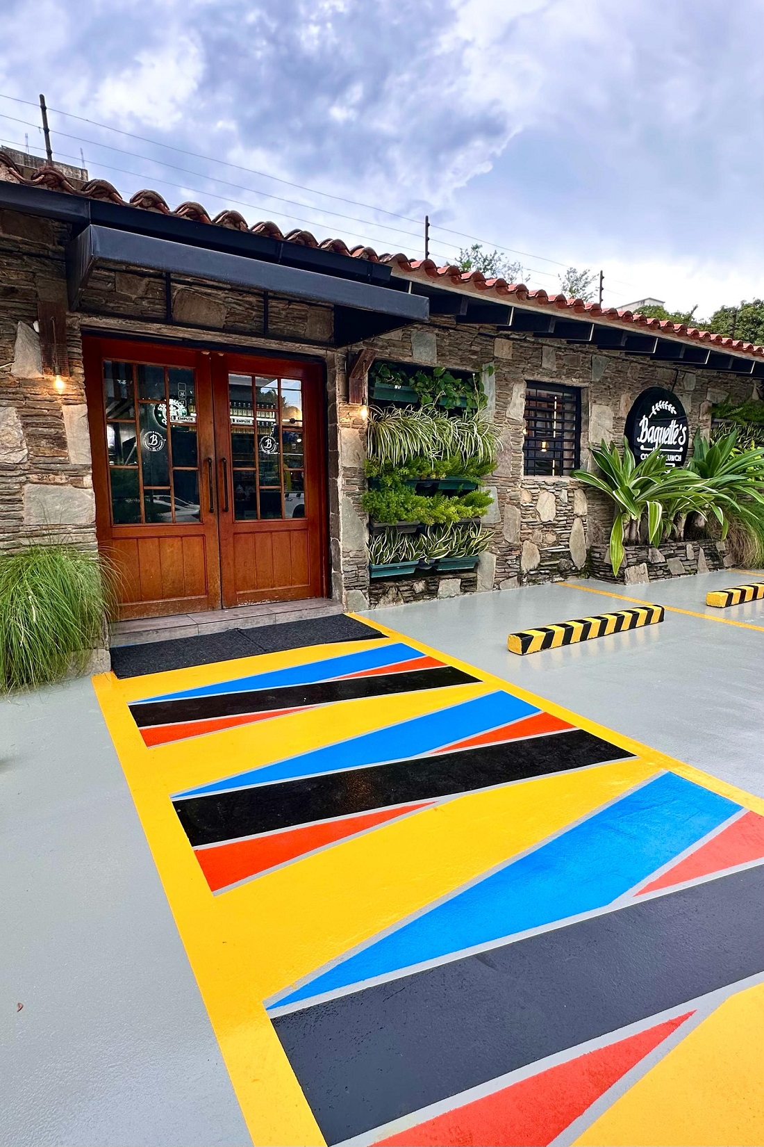 Baguette’s Coffee & Lunch celebra 20 años de tradición gastronómica en ...